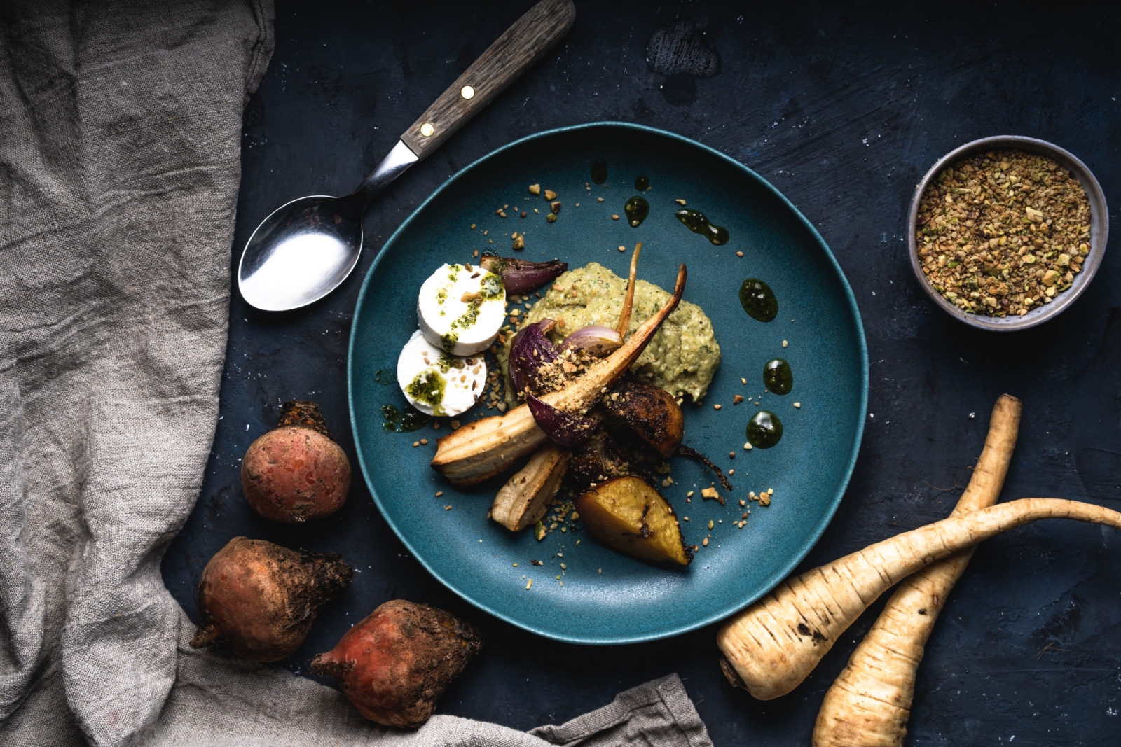 cuddling_carrots-3-4 | CUDDLING CARROTS